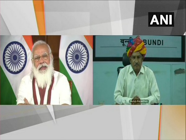 People from Rajasthan, Gujarat understand water-related problems: PM Modi